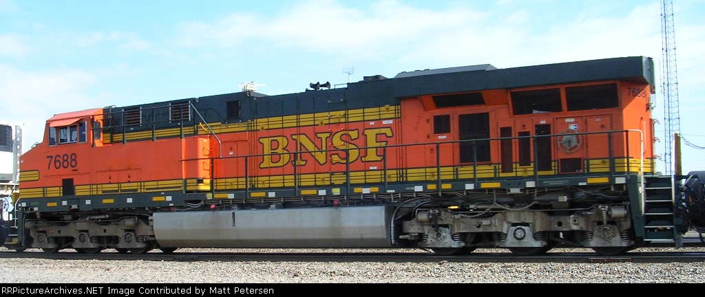 BNSF 7688